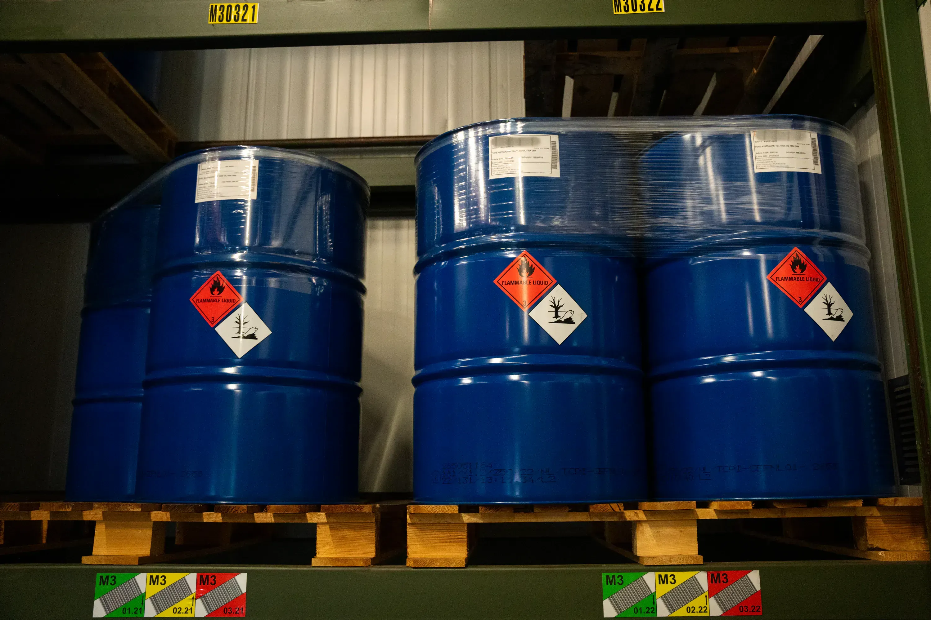 Verpackungen für Gefahrgut | Berlin Packaging