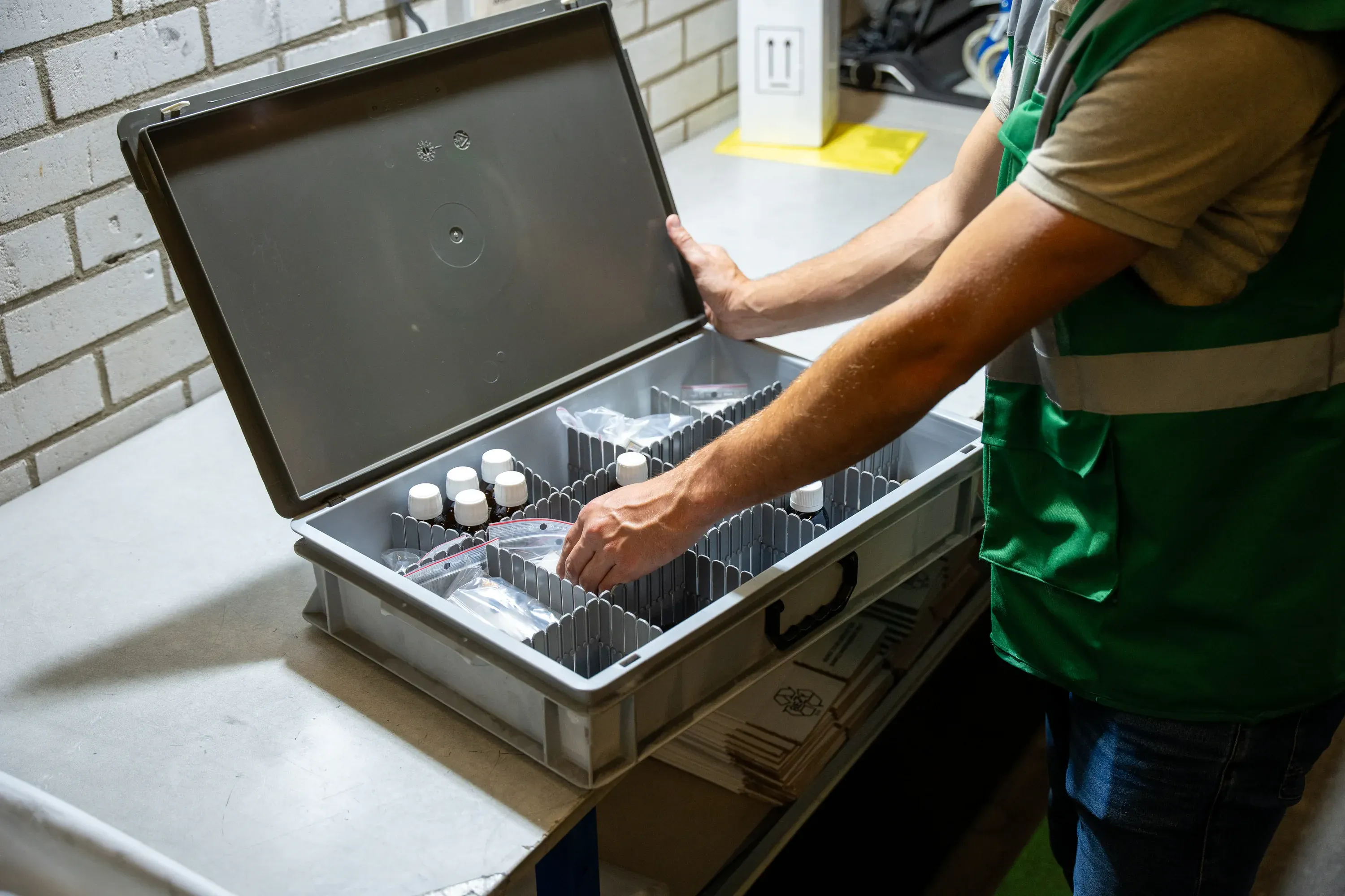 UN-Approved PLASTIC BOXES | Berlin Packaging