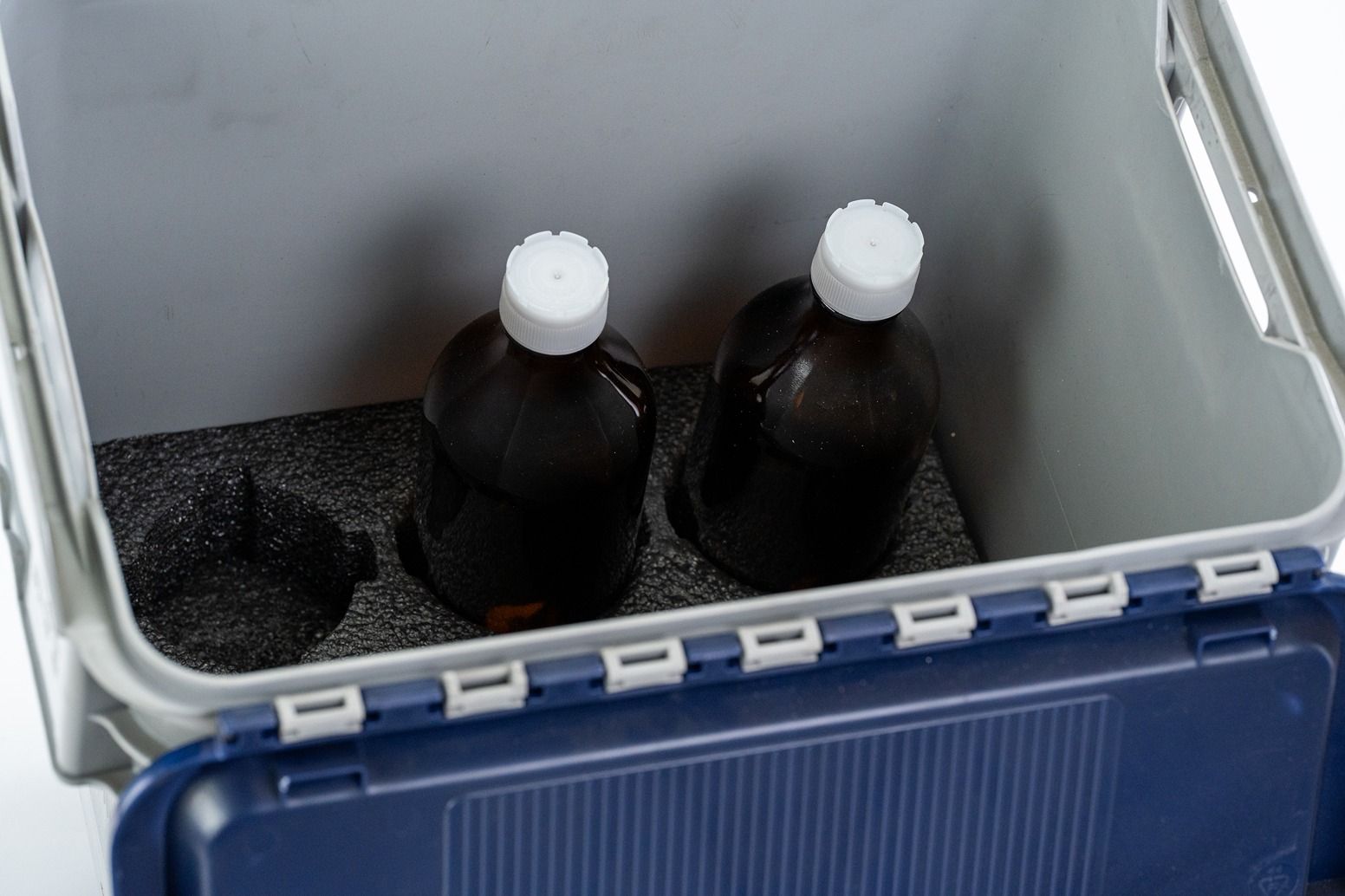 (Petro)Chemical Packaging - Gevaarlijke Goederen - Collecties | Berlin ...