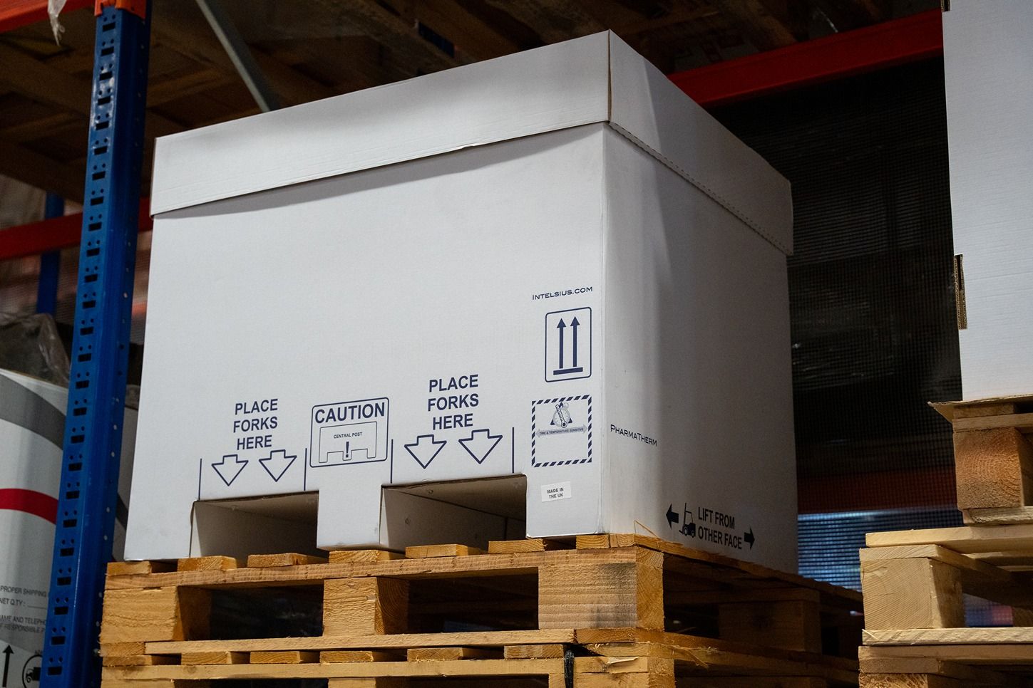 Dry Ice - Dangerous Goods - Collections | Berlin Packaging