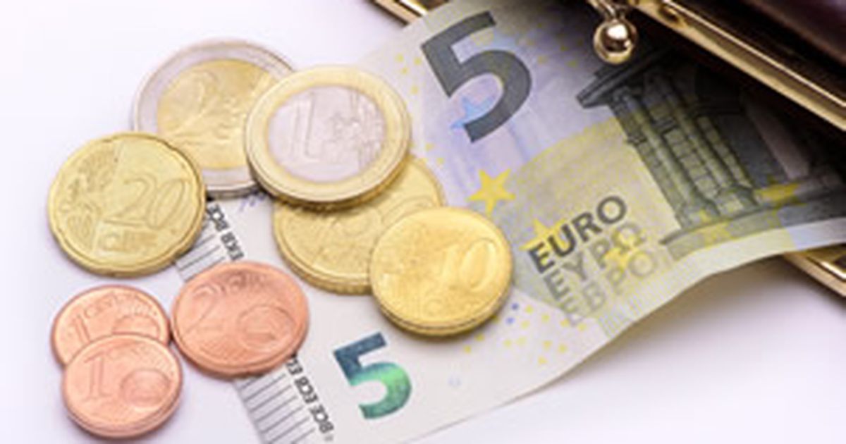 Statutory minimum wages in the EU 2017 | Eurofound