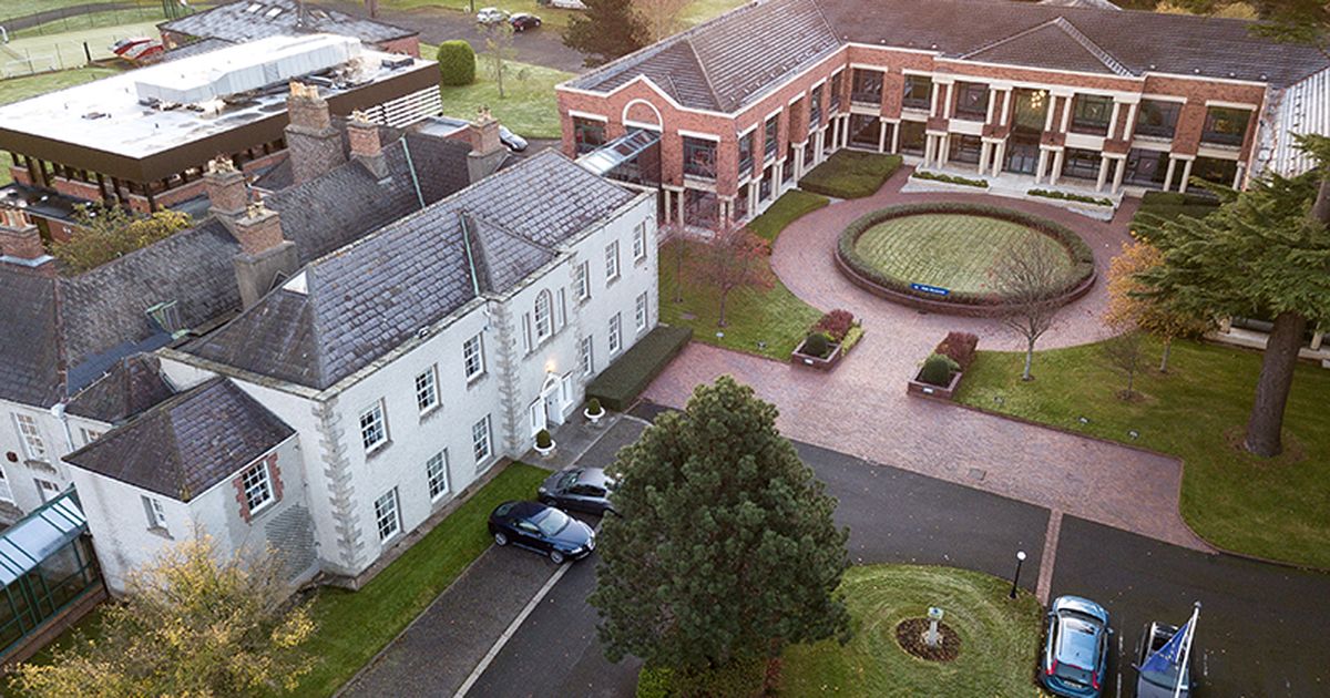 Long-term care workforce: Employment and working conditions | Eurofound