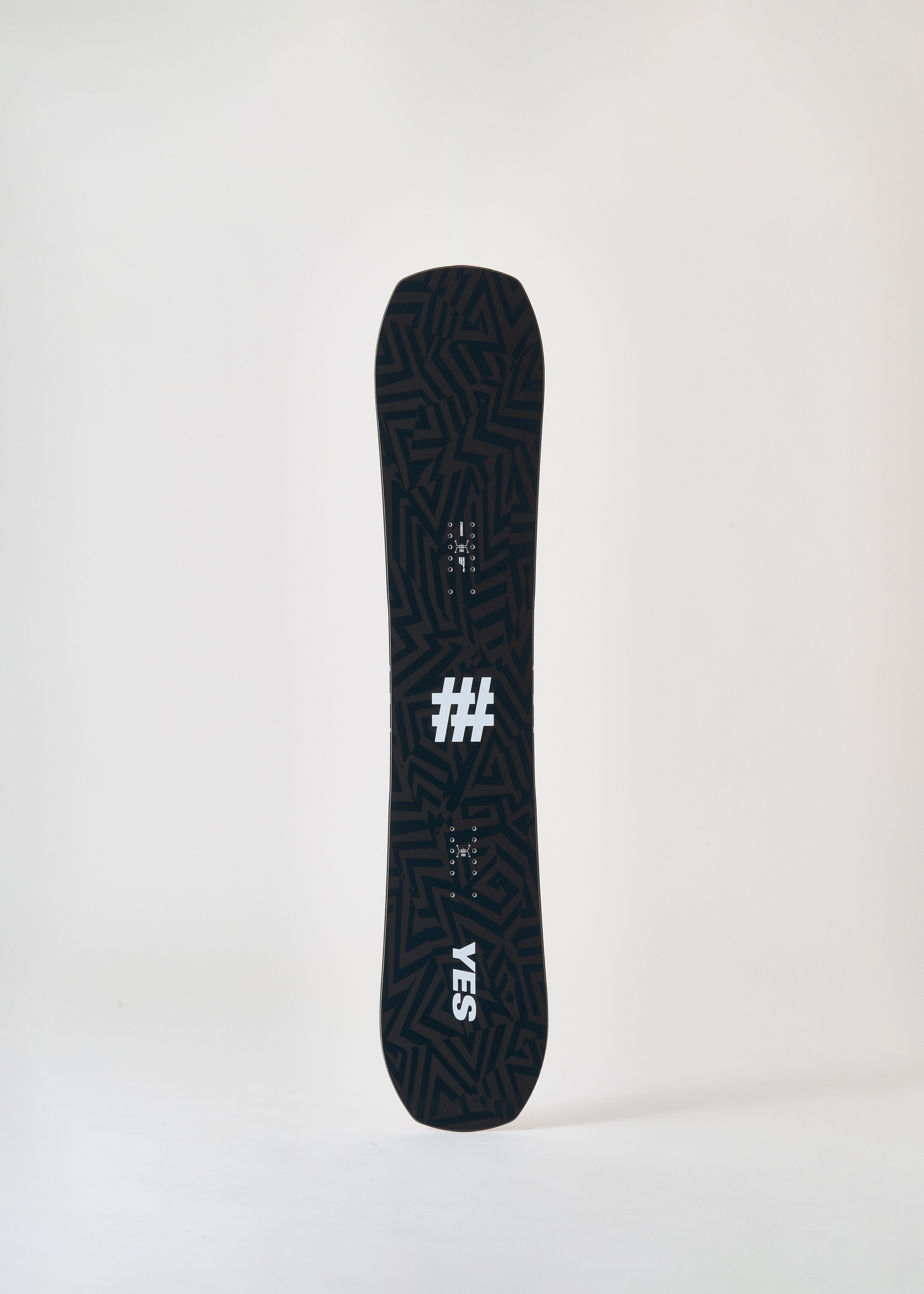 YES Standard Snowboard