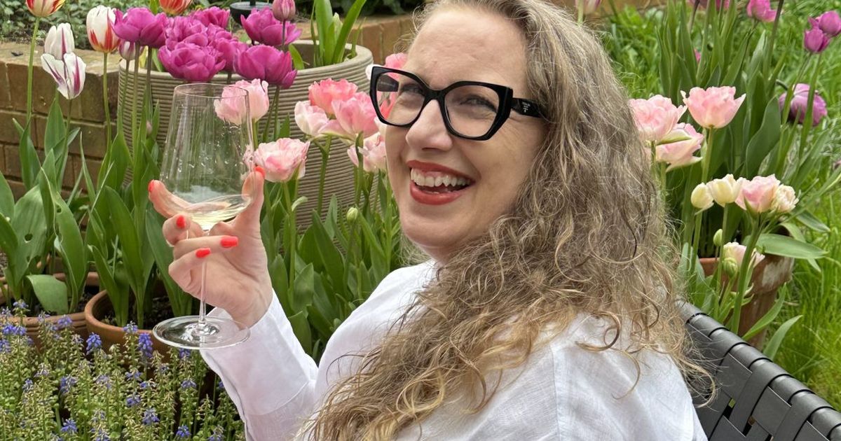 Expat Community: Q&A with Frances Dean