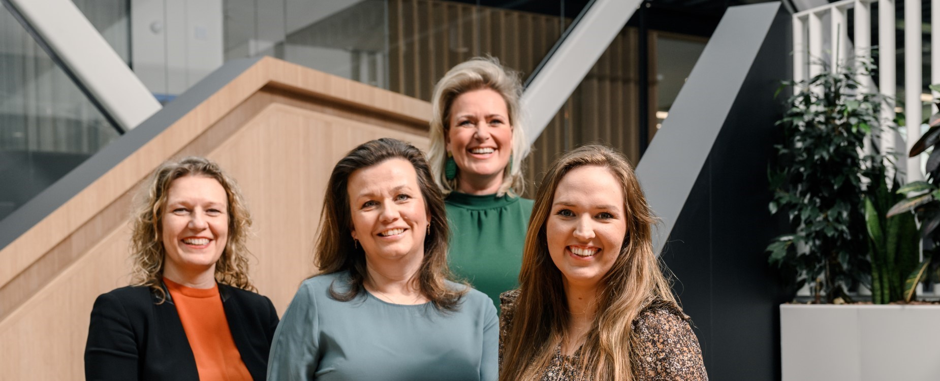 Communicatie & HR | BESIX - BESIX