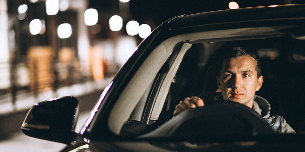 Tips for Driving Safely at Night As an Uber Driver | Splend