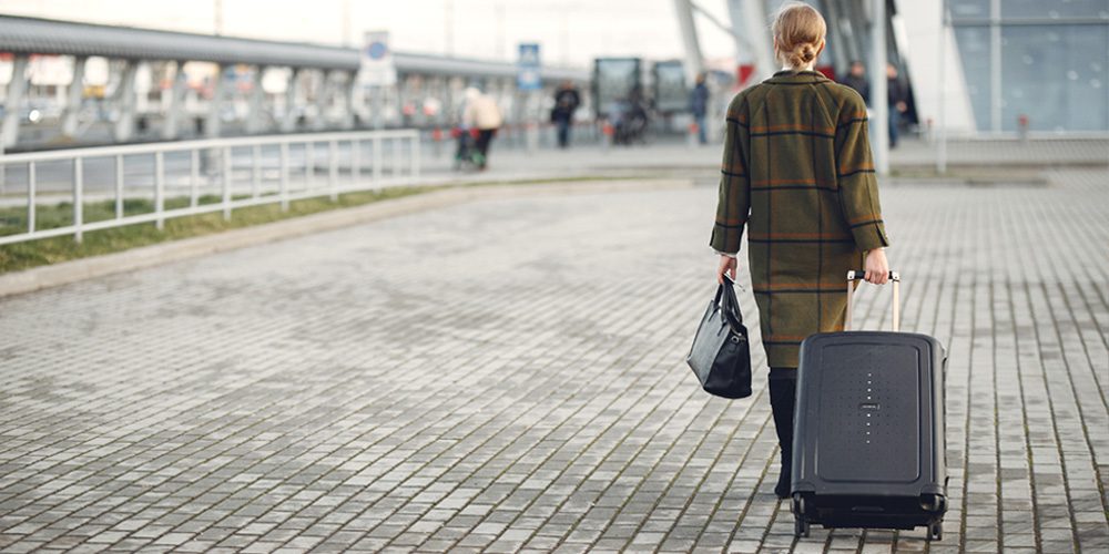 Sydney Airport: Pick-up, drop offs and fees | Splend Blogs