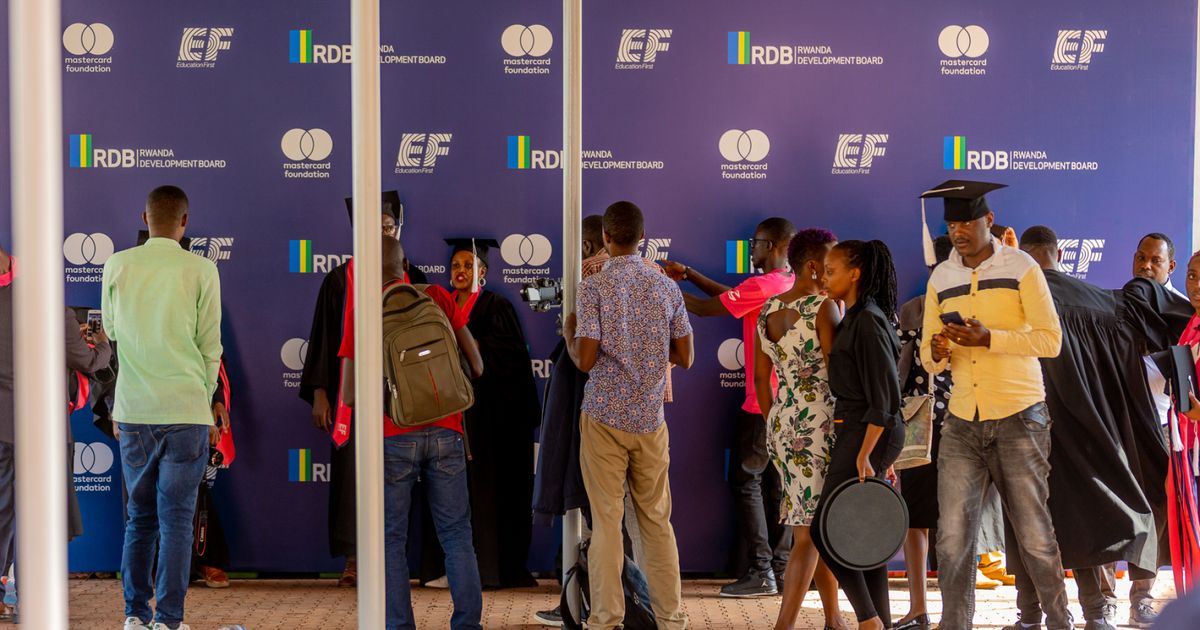 EF Corporate Learning | Rwanda