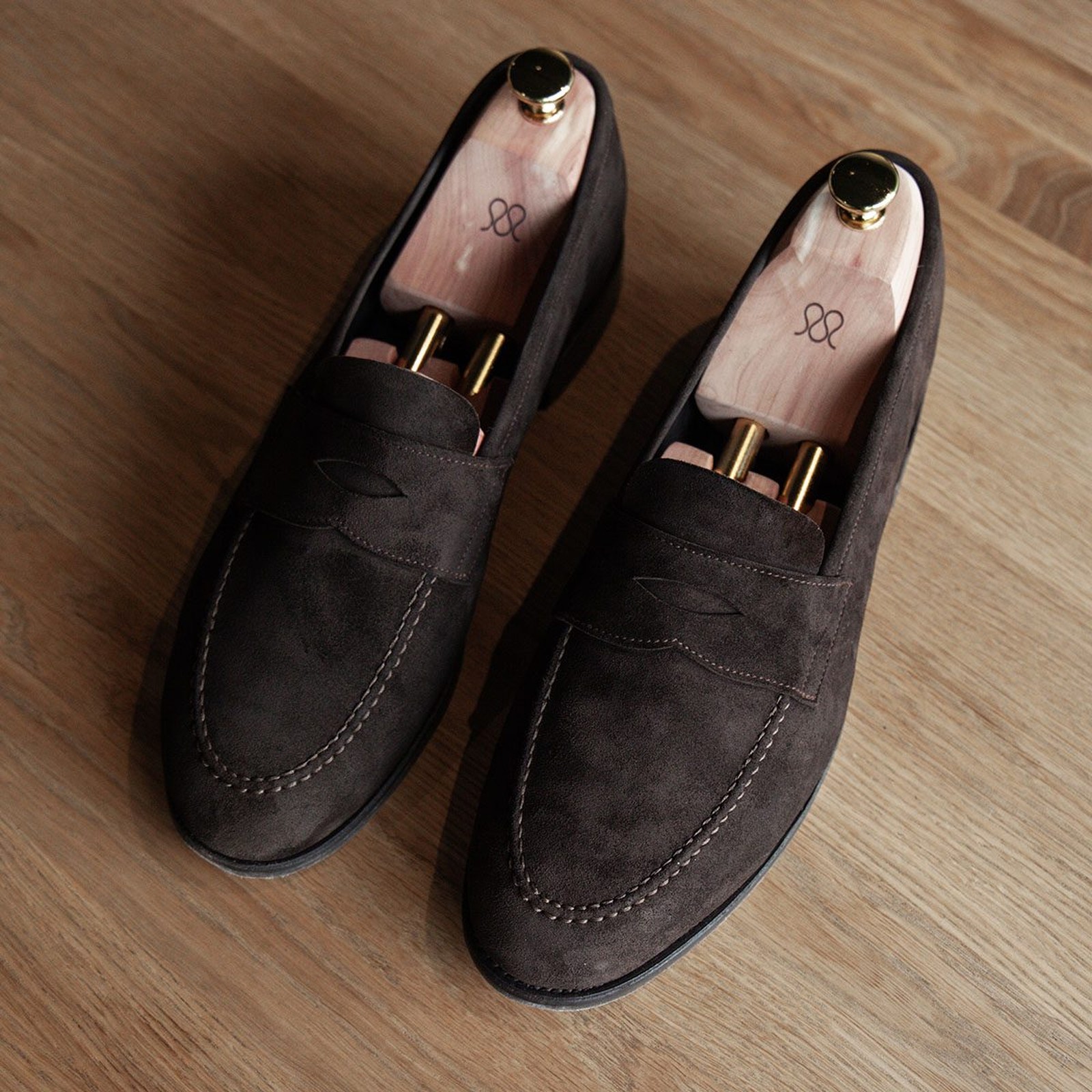 How to Restore Suede Shoes | Step-by-Step | MORJAS