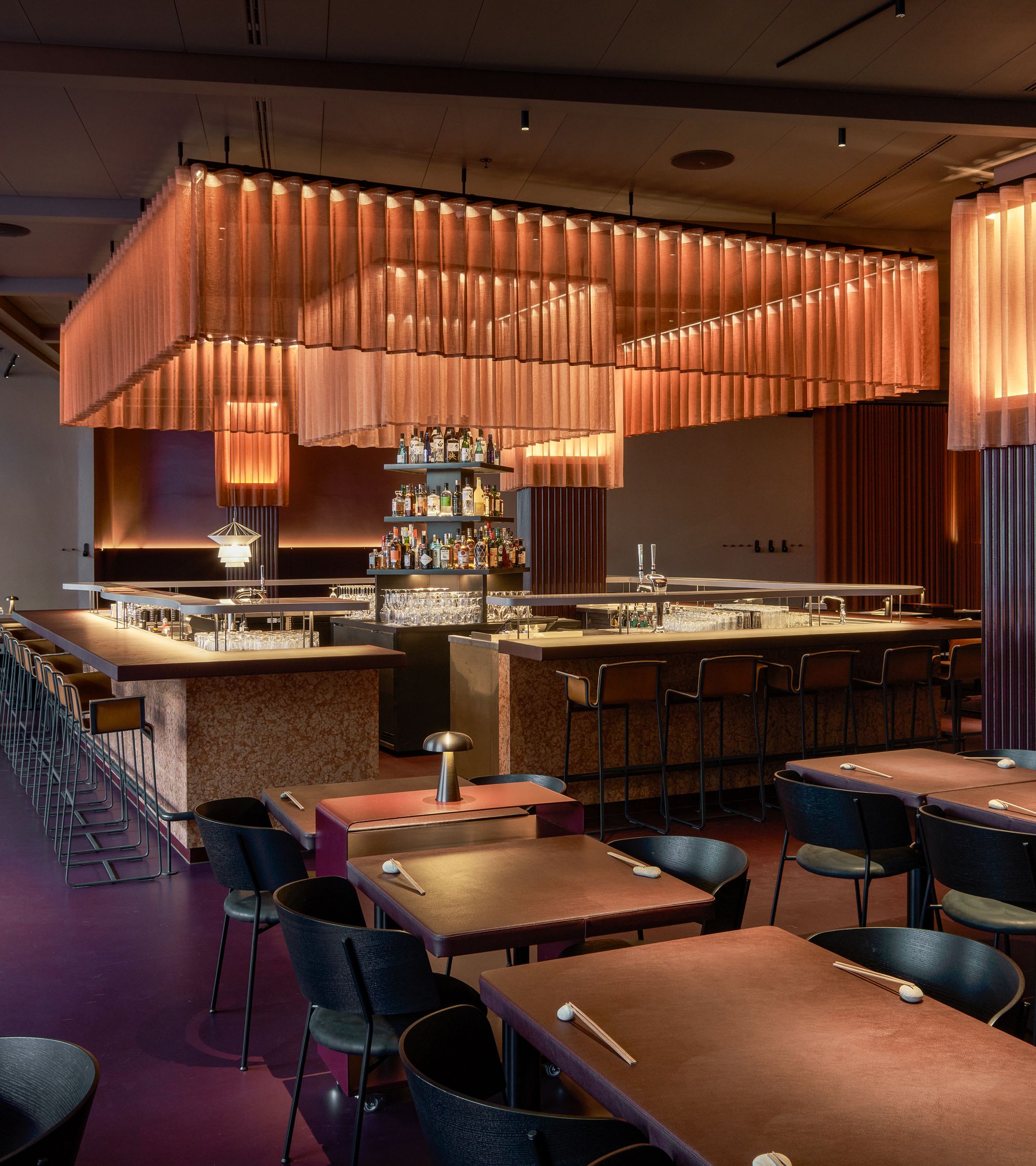 Sushi bar store