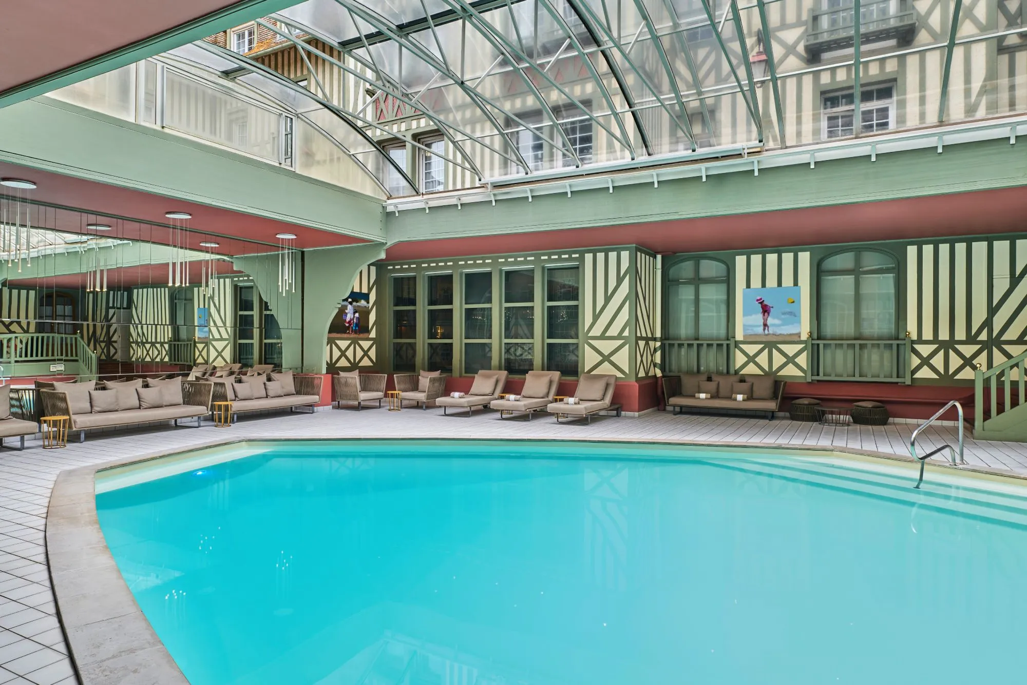 Le Normandy 5 star hotel in Deauville | Barrière Hotels