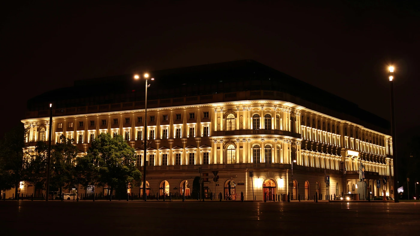 The hotel marketer's playbook for website personalization that converts
