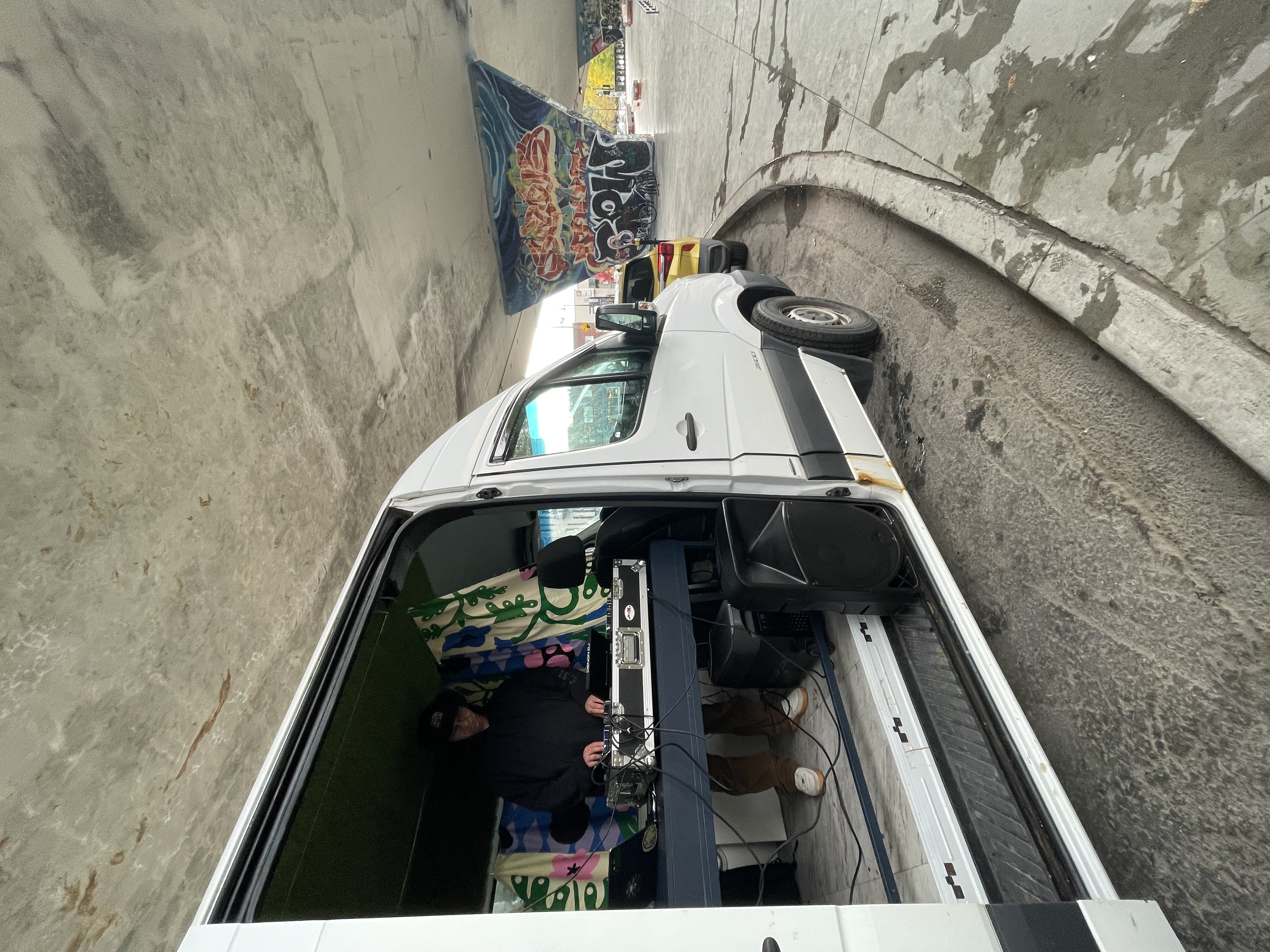 Rave Dans Van