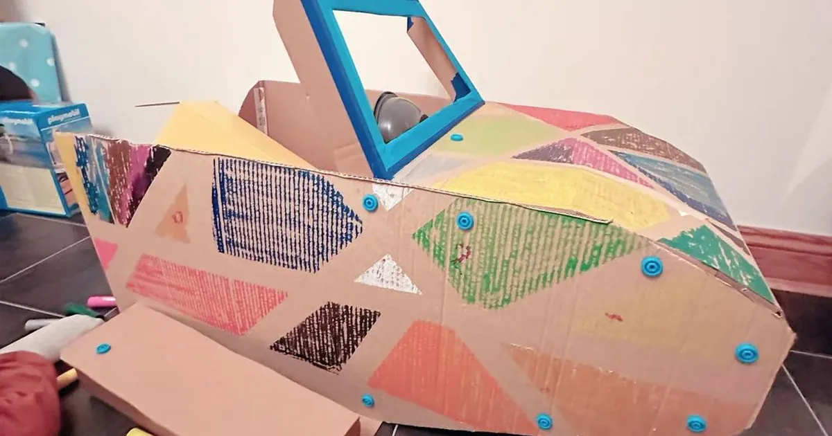 Chromatic Cardboard Speedboat | Makedo Resource Hub