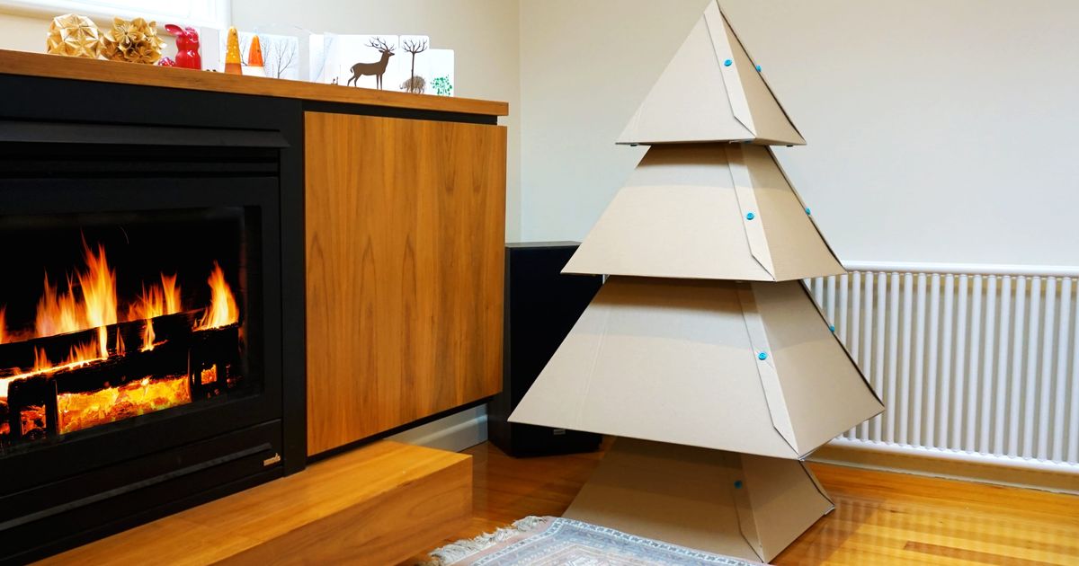 How to Make a Cardboard Christmas Tree | Makedo Resource Hub