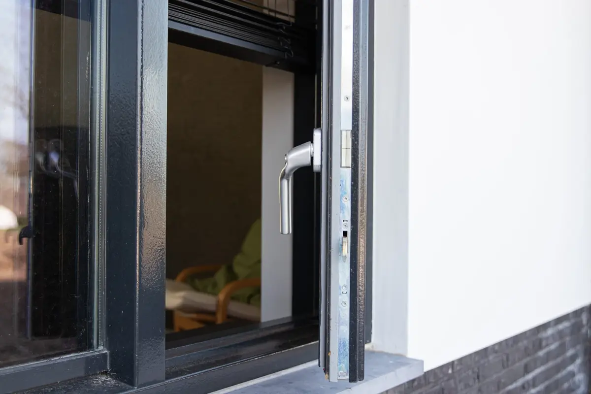 Houten kozijn met 2 draairamen | Stolpraam | Stel direct samen!