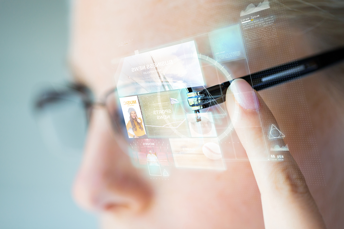 How eye tracking supercharges smart glasses - Tobii