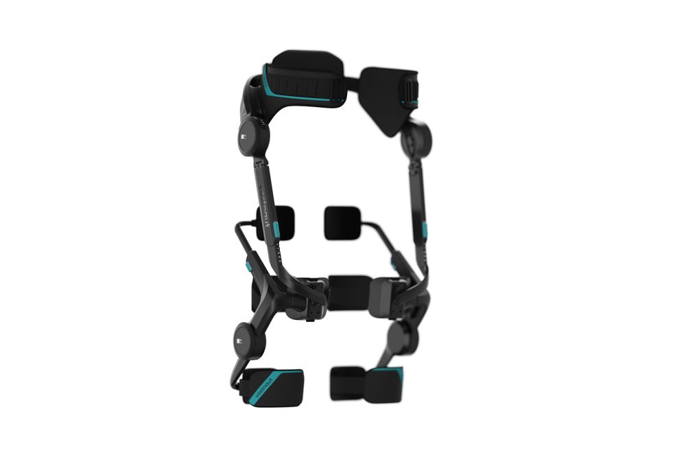 Vastnaut - The World's First 4x4 Exoskeleton