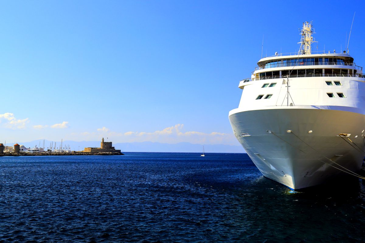 Shore Excursions from Italian Ports: A Traveler's Guide