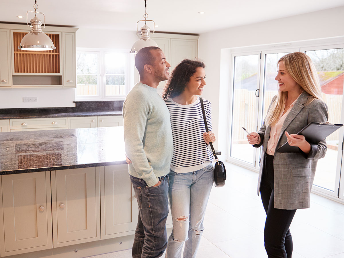 50 Questions to Ask When Buying a House | Compare.com