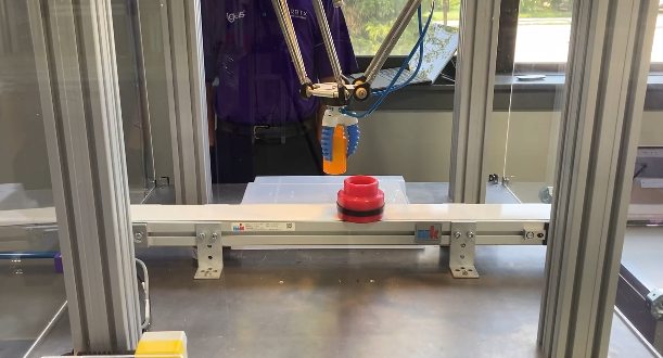 Conveyor Placing with Soft Gripper and Vision