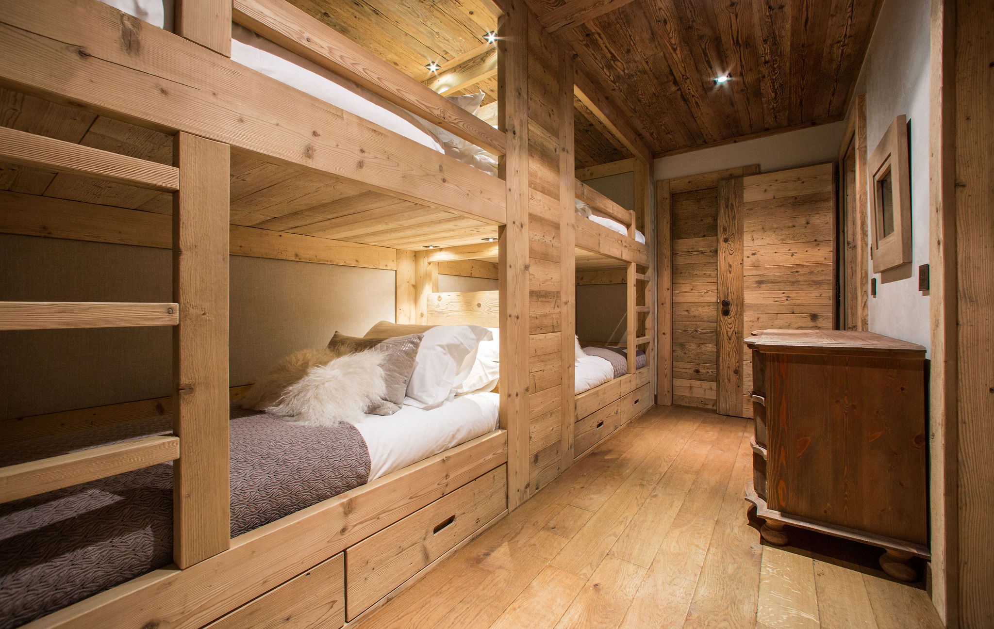 The Alpine Estate - Book Direct with Verbier Exclusive