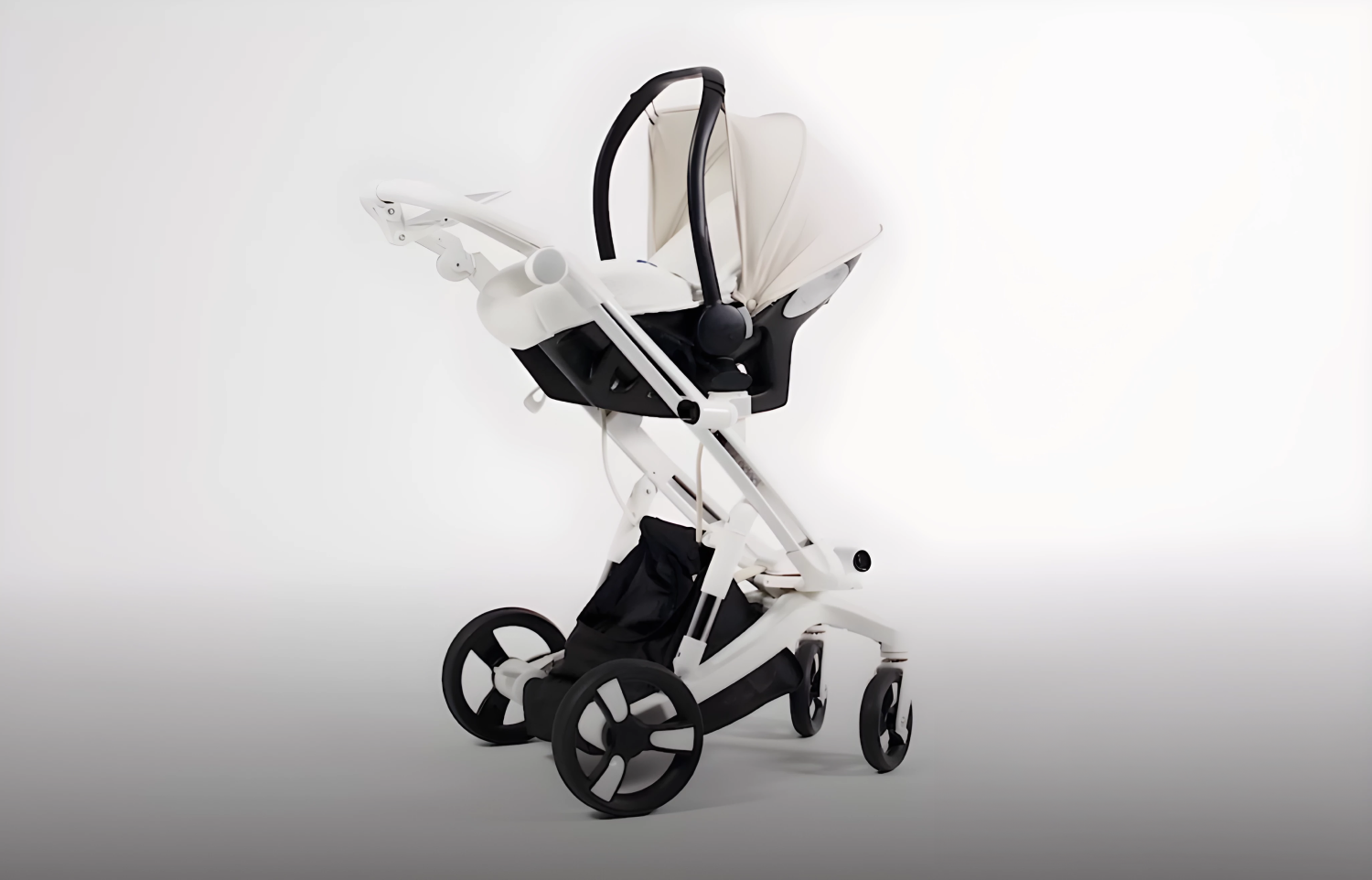 Case | SAFETY PRAM OF THE FUTURE