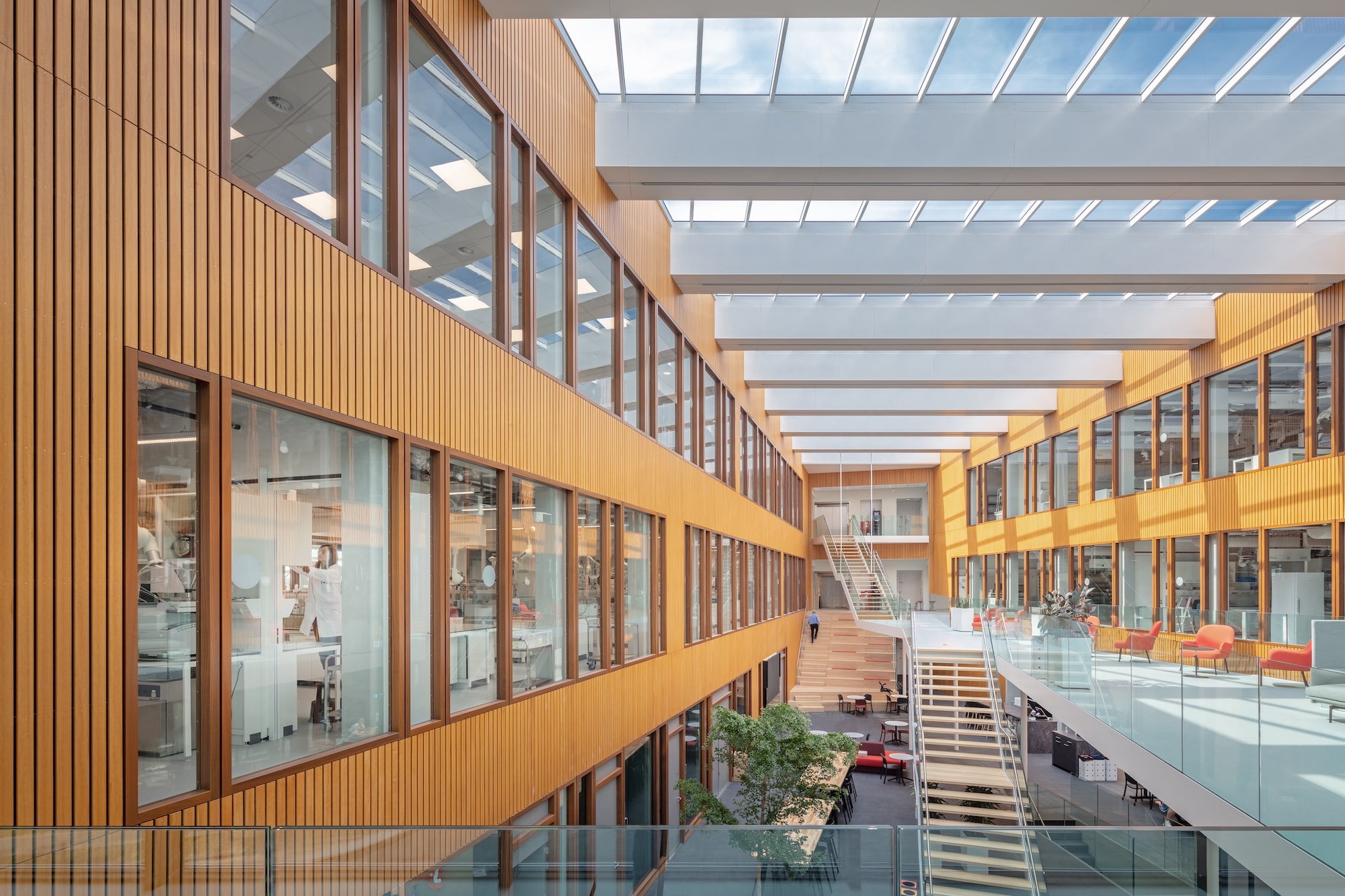 DuPont een jaar later