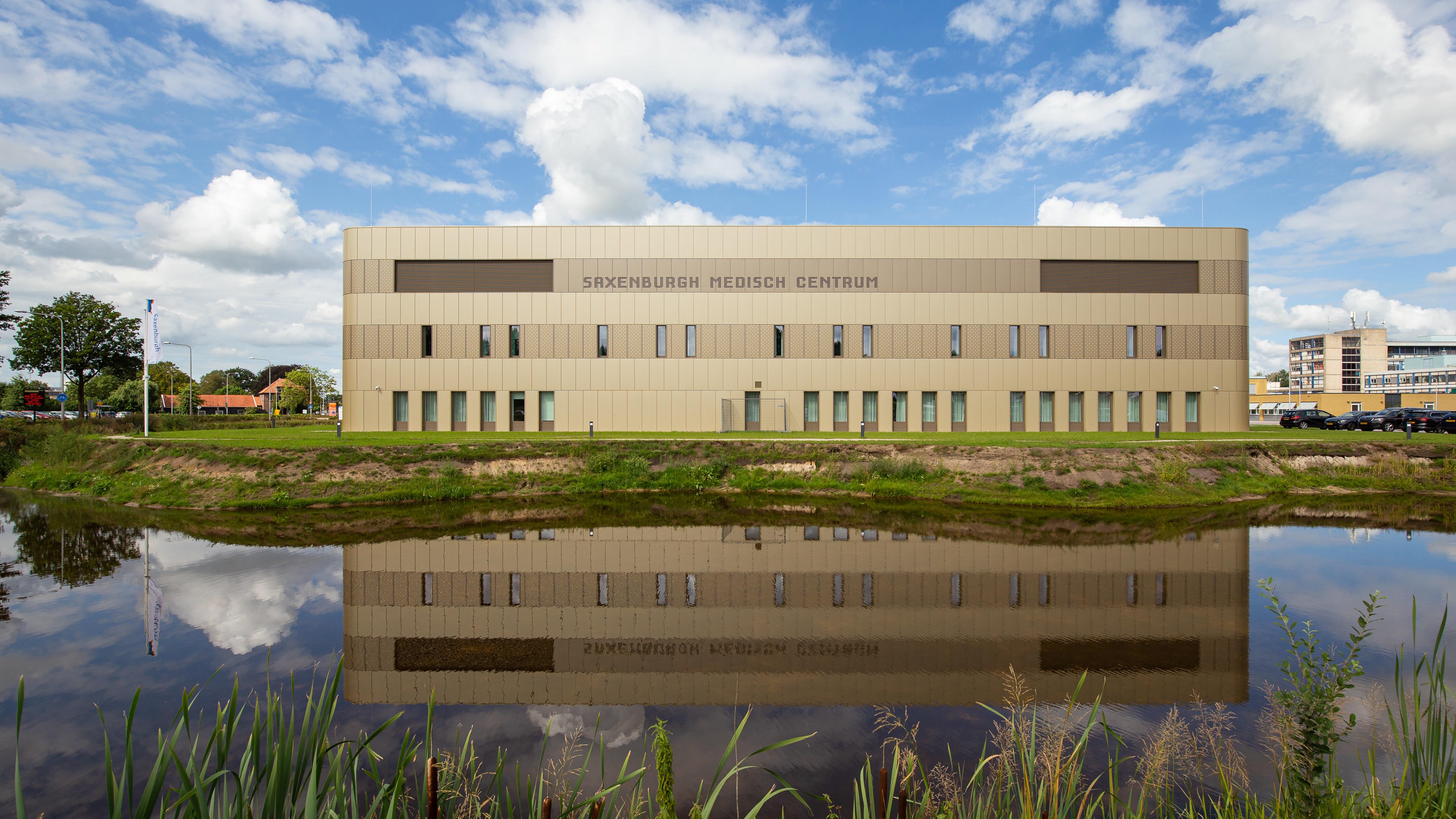 Saxenburgh Medisch Centrum opgeleverd