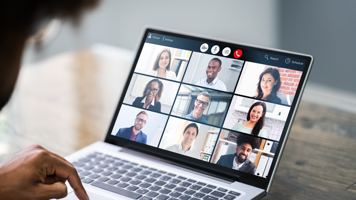 Improving Employee Communication: Tools, Apps & Strategy | Flip