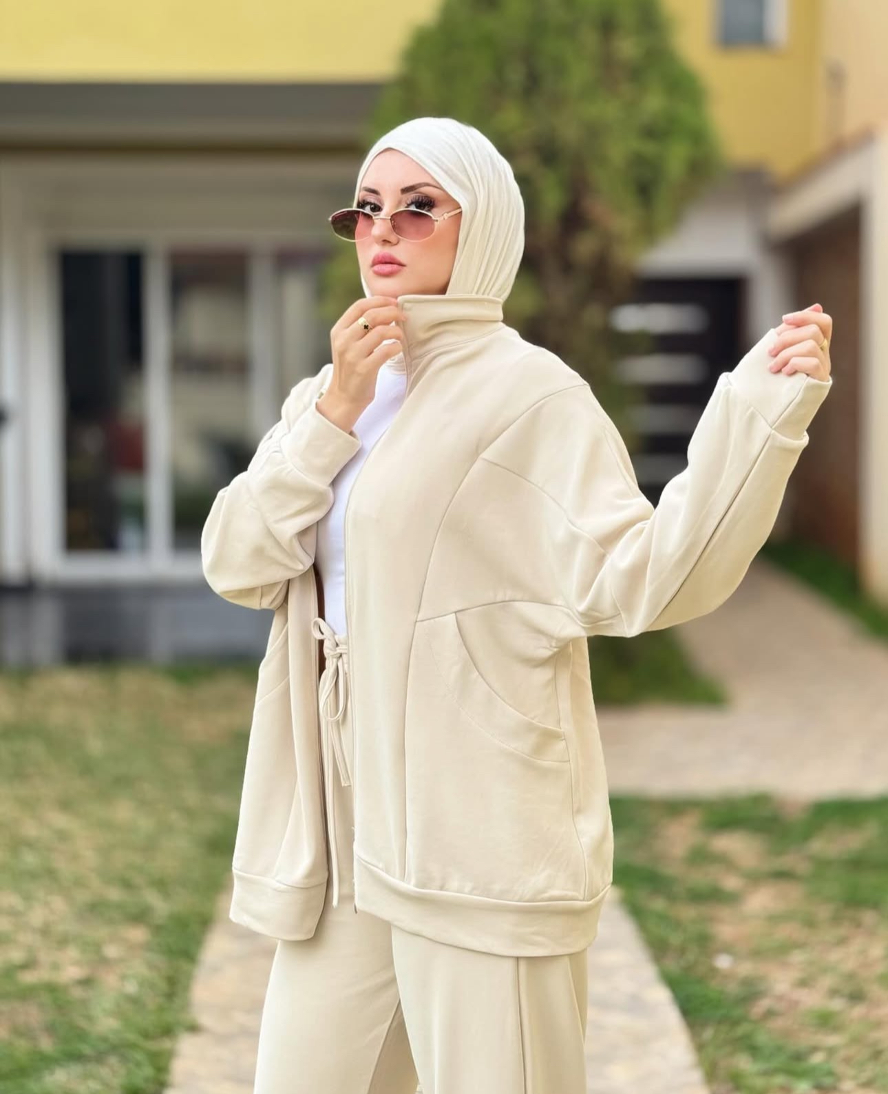 From Post on Instagram to Fashion Industry: Leena's Journey in Algerian Market