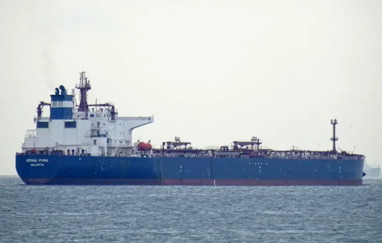 Tanker wars: can Europe close the Baltic Sea for the Muscovite shadow ...