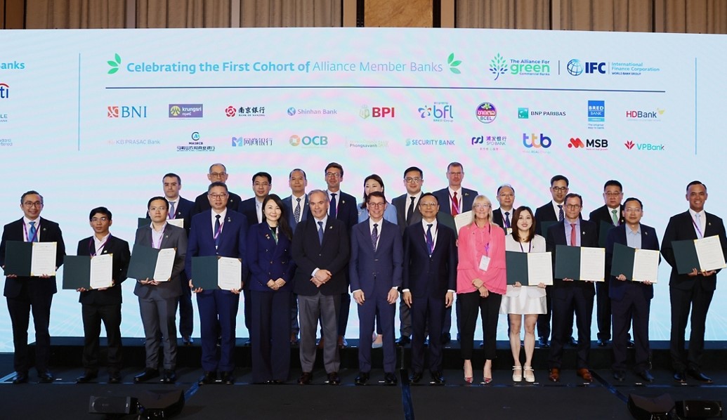 20 More Lenders Join IFC's Alliance for Green Commercial Banks ...