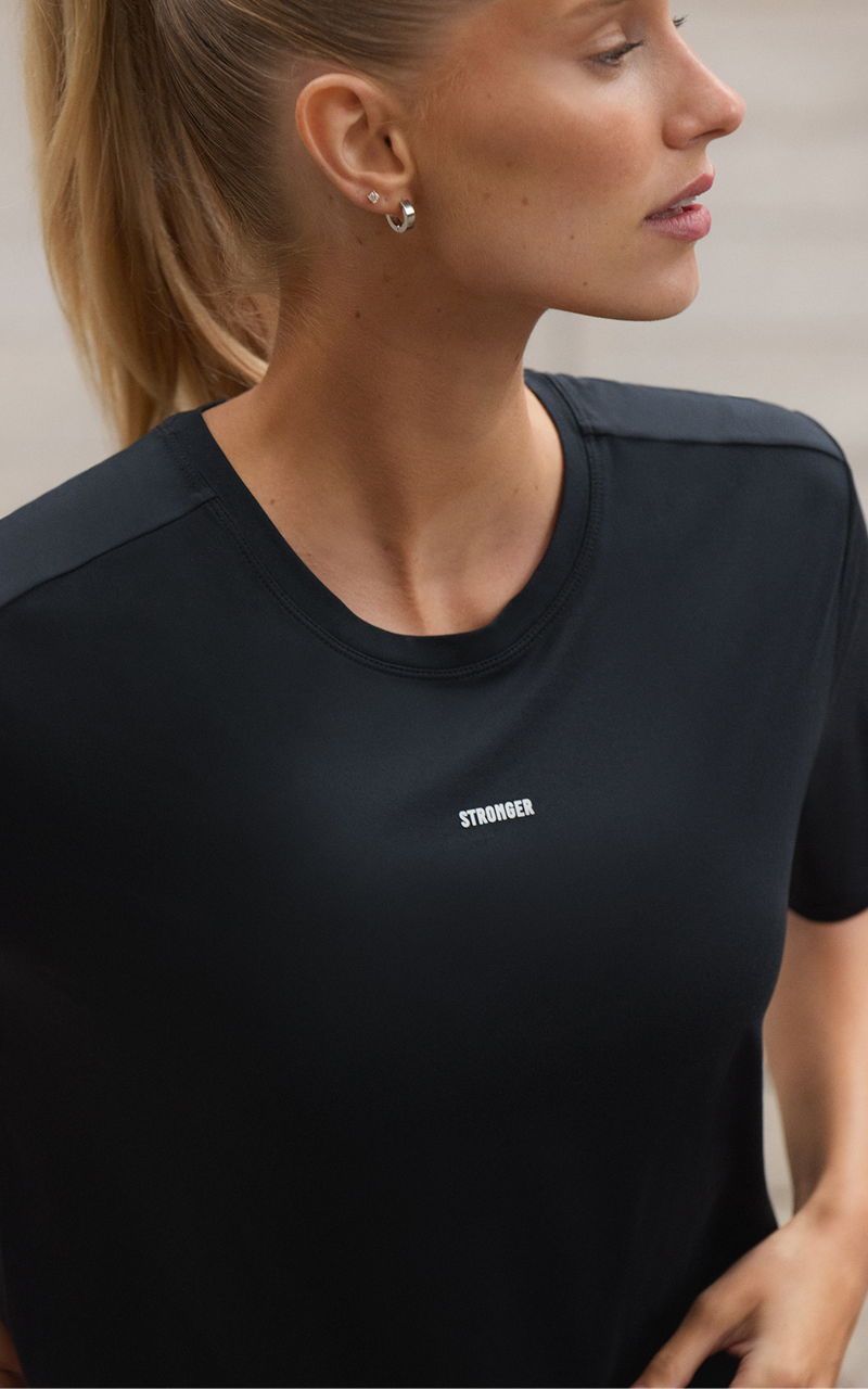 STRONGER - Snygga & funktionella träningskläder