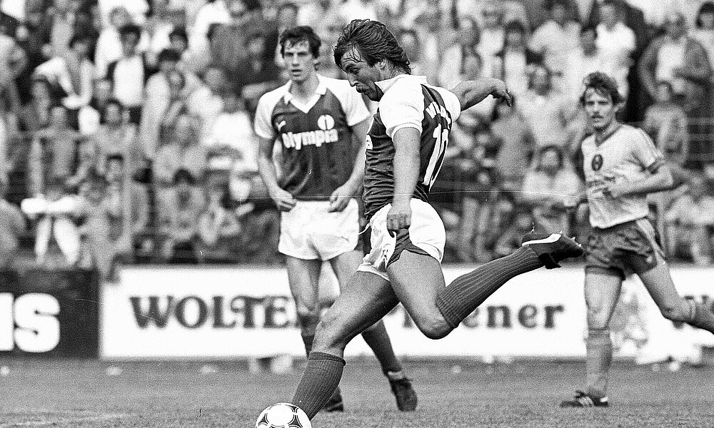 „Ein echter Typ“ – Uwe Reinders wird 70! | SV Werder Bremen