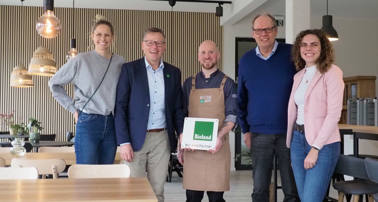 Westhofküche erhält Bioland-Gold: Erste Kantine in Schleswig-Holstein ...