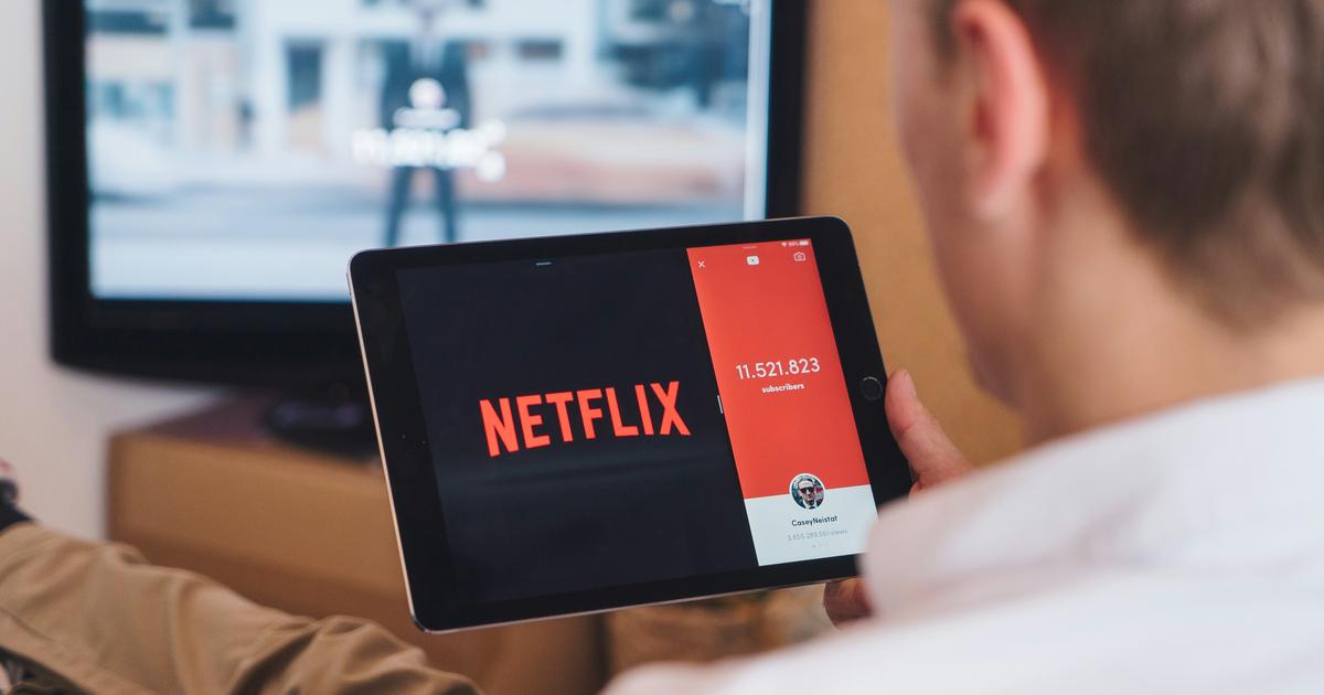 How Much Data Does Netflix Use & Ways to Save | Firsty