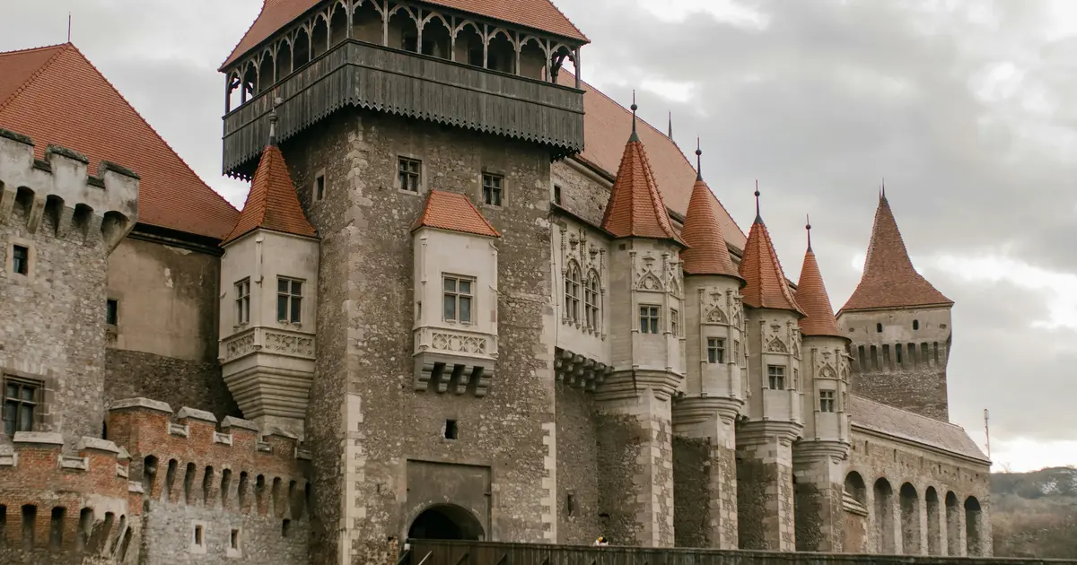 eSIM Romania | Mobile data for International Travels | Firsty