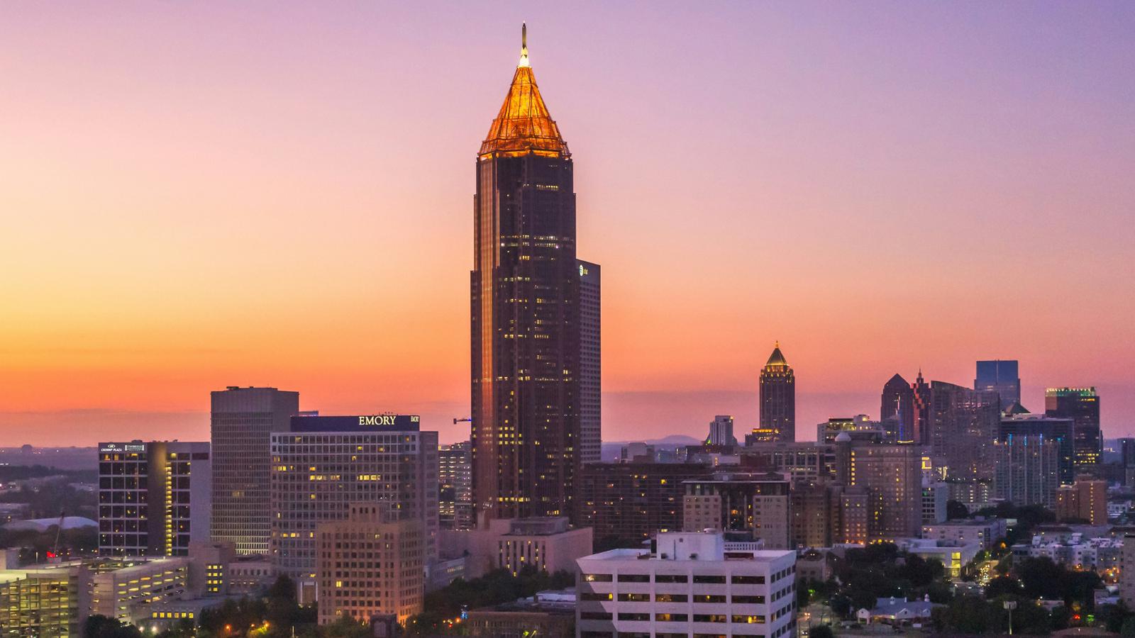 Atlanta Roundtable Lunch | Karbon Magazine
