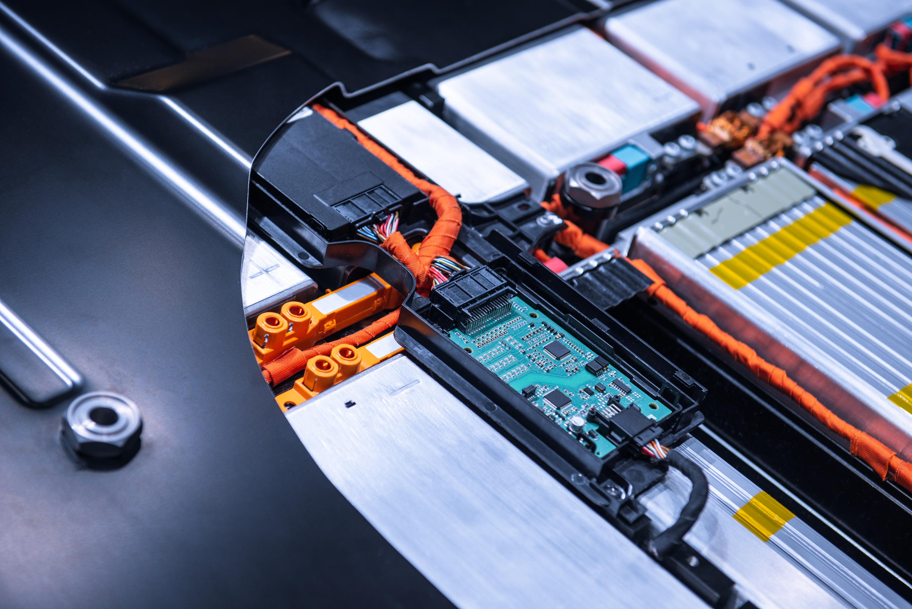 Electric Car Battery Replacement Cost (UK Prices 2026) | Bumper