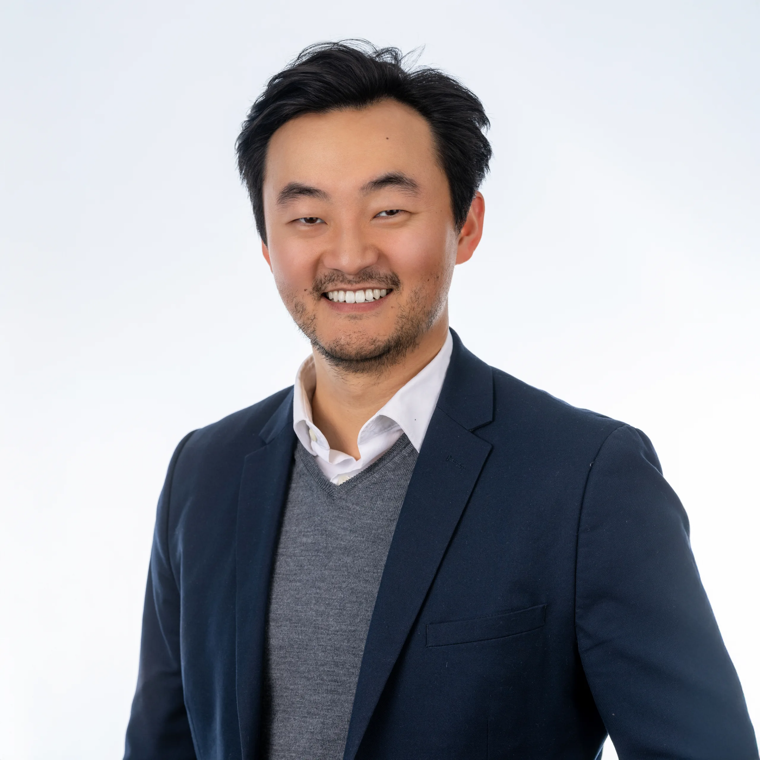 Joshua Y. Li - Acquis