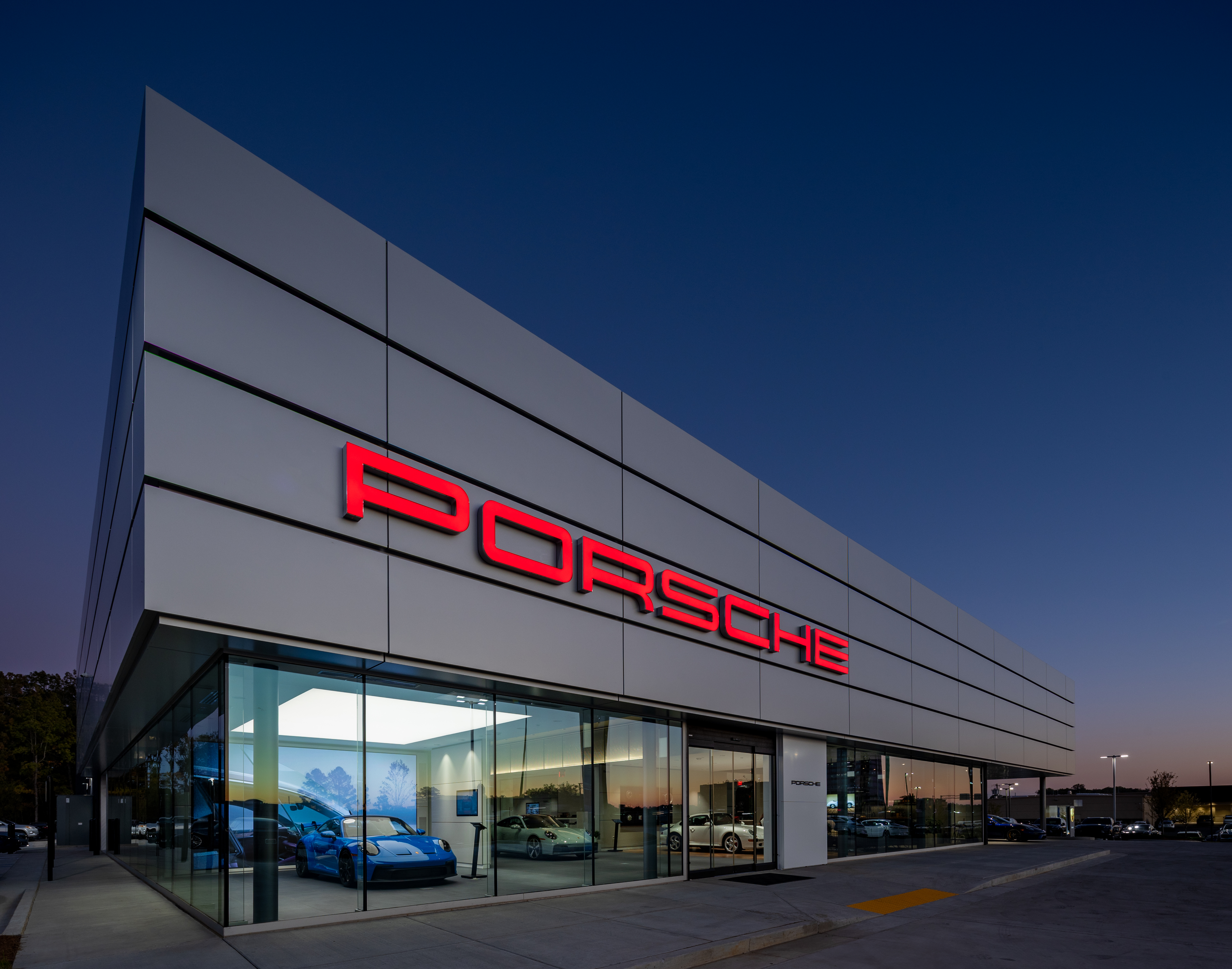 New Porsche Center in Jackson, MS