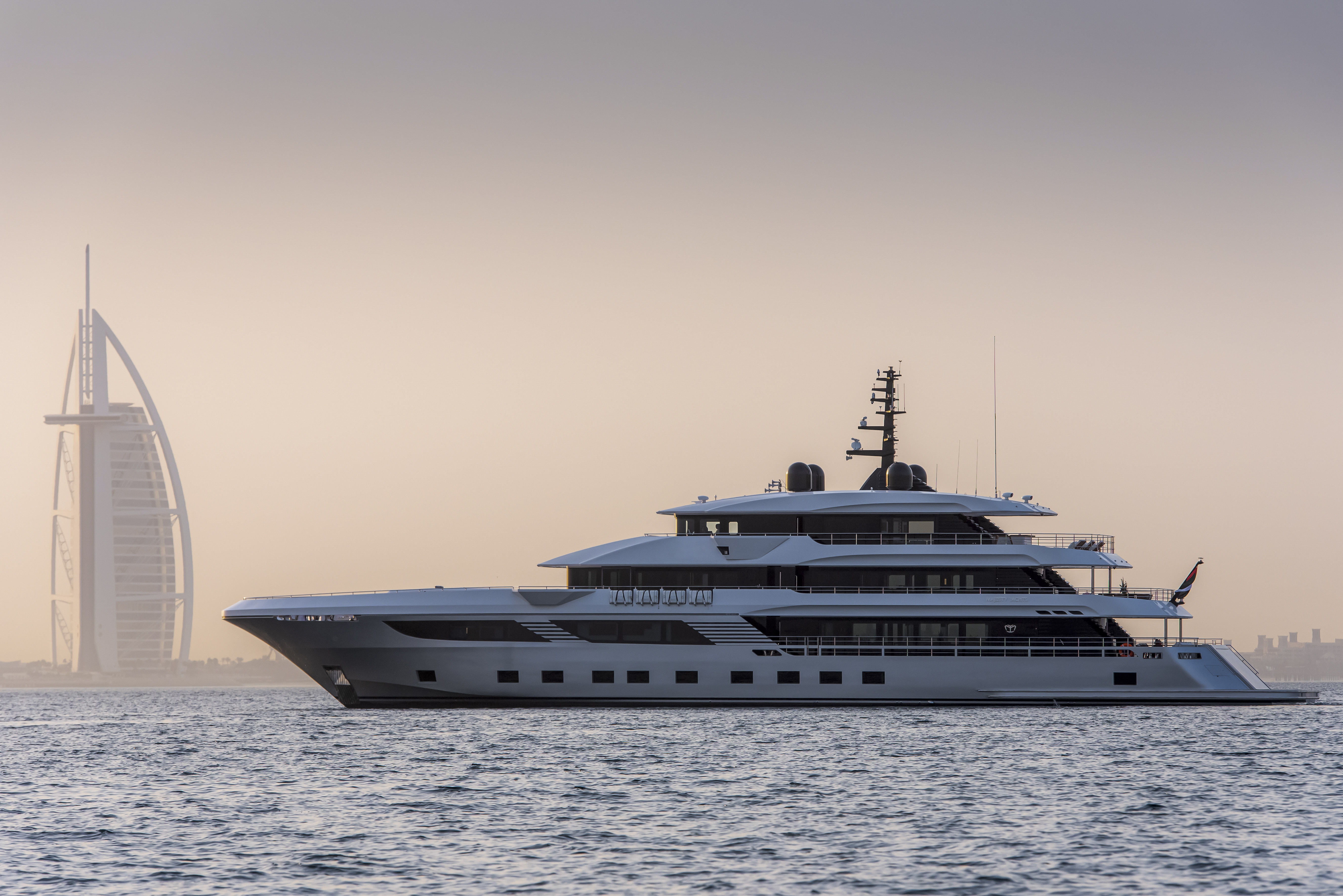 Tooling for 12m wind blades using Crestamould systems | Scott Bader