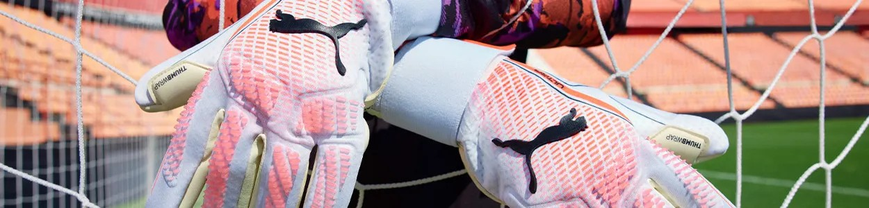 Hoe kies je keepershandschoenen voor voetbal? | DAKA | DAKA Sport ...