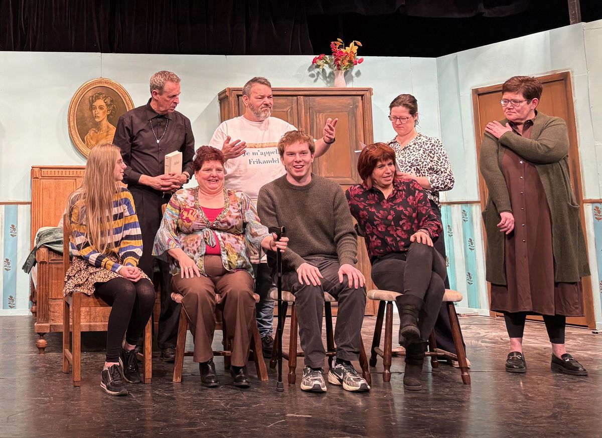 OKG Heusden speelt Het legaat van oom Renaat | Peelkijk