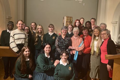 Issue 988 | Mercy World