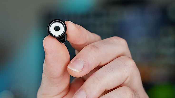 Loop Earplugs Review: Expert Lab Testing and Live Audio Samples