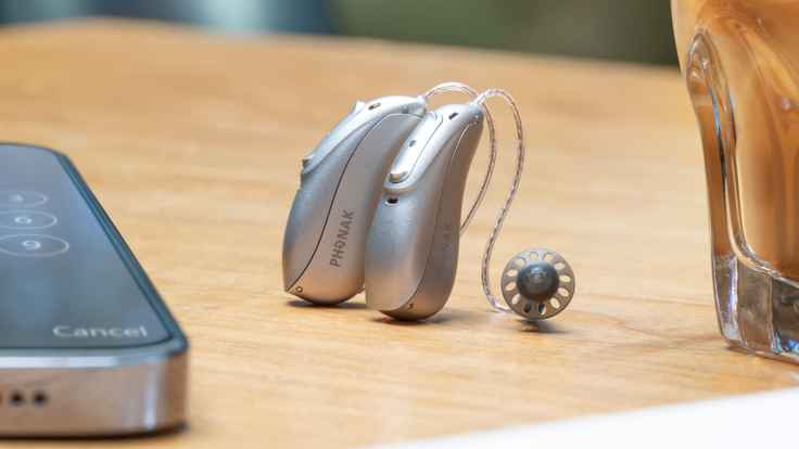 Phonak Hearing Aids: Costs, Reviews, and Sound Samples