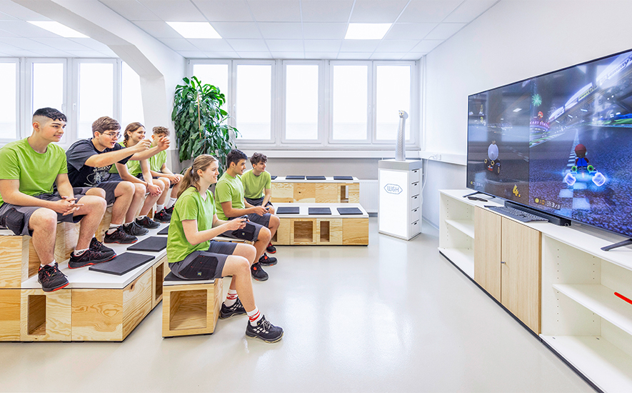 What´s about training & education at W&H? | W&H