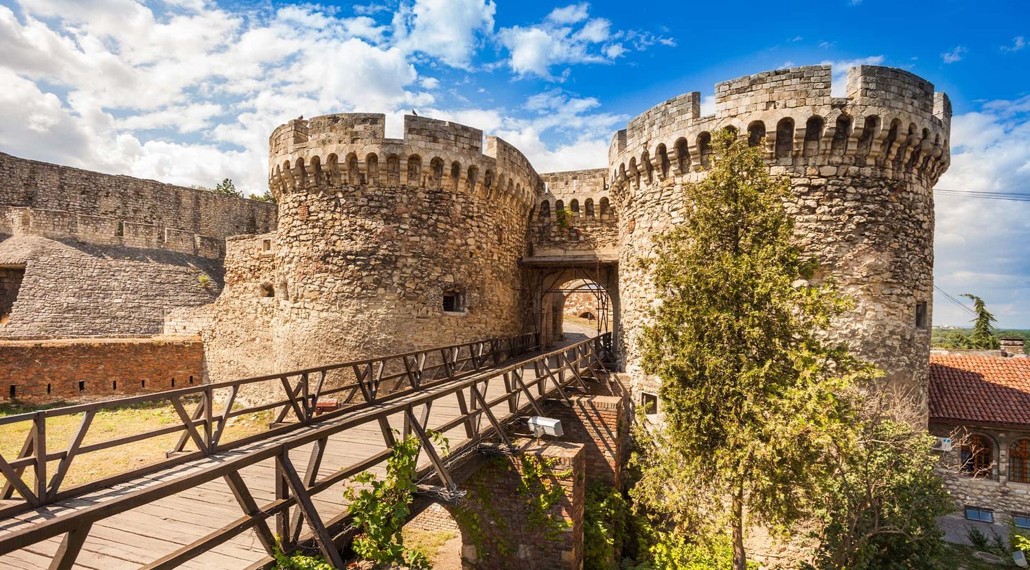 Group travel to Romania | Ages 18–35 | EF Ultimate Break